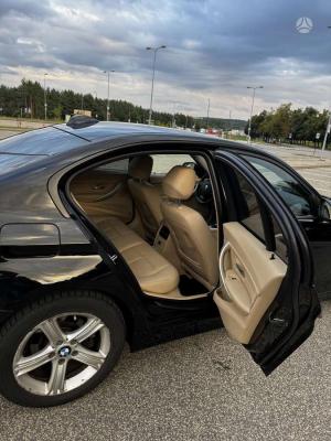 Black BMW 328 2013 in Vilnius, with an engine capacity of 2.00 L and mileage of 118 thousand km for 7600 €, photo 16 on AUTOMOTO.COM.LV
