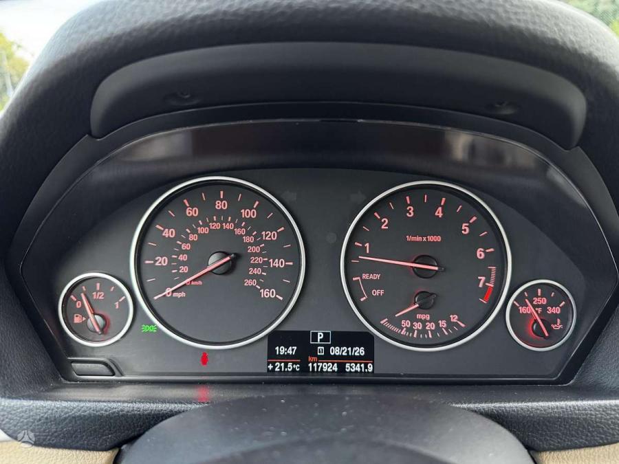 Black BMW 328 2013 in Vilnius, with an engine capacity of 2.00 L and mileage of 118 thousand km for 7600 €, photo 17 on AUTOMOTO.COM.LV