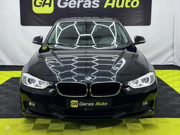 Melns BMW 328 2014 Viļņa, ar dzinēja tilpumu 2.00 L un nobraukumu 182 tūkst. km par 12490 €, foto 2 vietnē AUTOMOTO.COM.LV