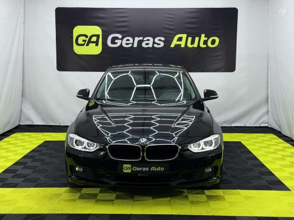 Black BMW 328 2014 in Vilnius, with an engine capacity of 2.00 L and mileage of 182 thousand km for 12450 €, photo 7 on AUTOMOTO.COM.LV