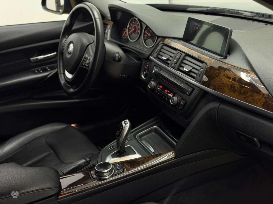 Black BMW 328 2014 in Vilnius, with an engine capacity of 2.00 L and mileage of 182 thousand km for 11990 €, photo 15 on AUTOMOTO.COM.LV