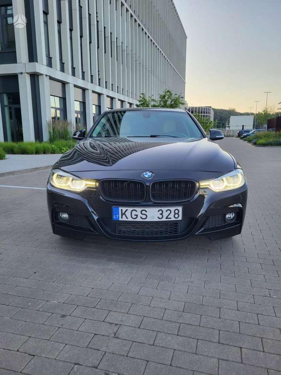 Black BMW 328 2014 in Vilnius, with an engine capacity of 2.00 L and mileage of 319 thousand km for 8900 €, photo 3 on AUTOMOTO.COM.LV