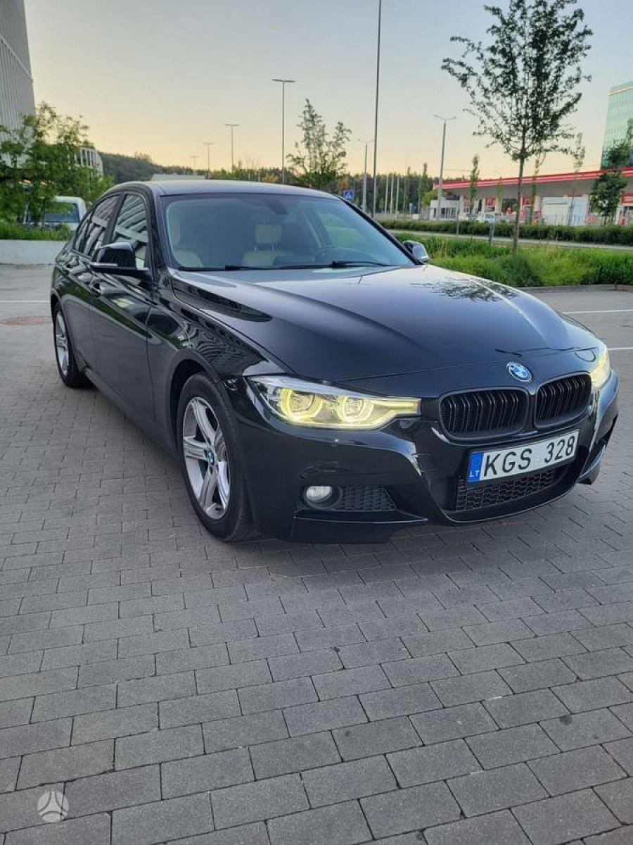 Black BMW 328 2014 in Vilnius, with an engine capacity of 2.00 L and mileage of 319 thousand km for 8900 €, photo 13 on AUTOMOTO.COM.LV