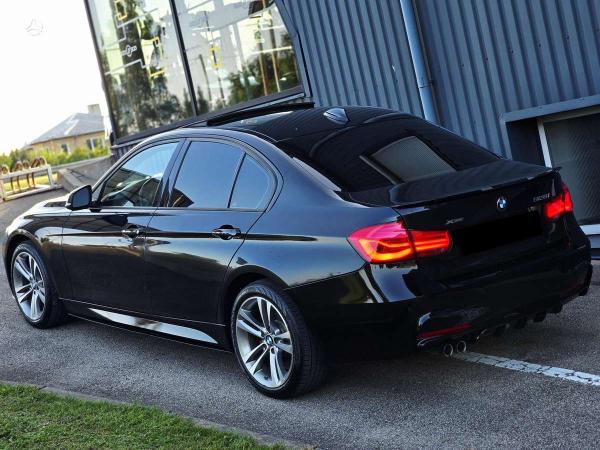 Melns BMW 328 2014 Radviliškis, ar dzinēja tilpumu 2.00 L un nobraukumu 183 tūkst. km par 10700 €, foto 10 vietnē AUTOMOTO.COM.LV