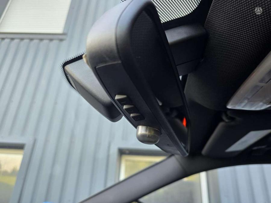 Black BMW 328 2014 in Radviliskis, with an engine capacity of 2.00 L and mileage of 183 thousand km for 10700 €, photo 28 on AUTOMOTO.COM.LV