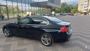 Melns BMW 328 2014 Radviliškis, ar dzinēja tilpumu 2.00 L un nobraukumu 236 tūkst. km par 11600 €, foto 4 vietnē AUTOMOTO.COM.LV