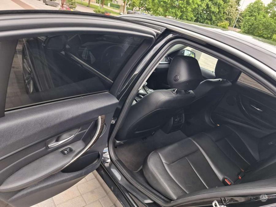 Melns BMW 328 2014 Radviliškis, ar dzinēja tilpumu 2.00 L un nobraukumu 236 tūkst. km par 11600 €, foto 21 vietnē AUTOMOTO.COM.LV