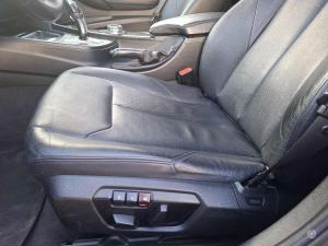Melns BMW 328 2014 Radviliškis, ar dzinēja tilpumu 2.00 L un nobraukumu 236 tūkst. km par 11600 €, foto 25 vietnē AUTOMOTO.COM.LV