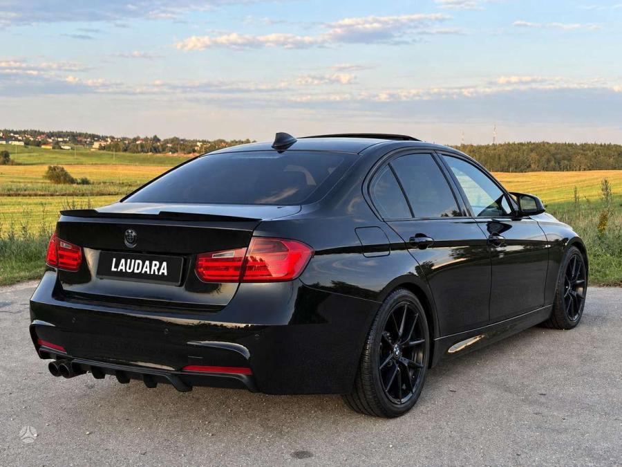 Black BMW 328 2014 in Vilnius, with an engine capacity of 2.00 L and mileage of 222 thousand km for 11700 €, photo 8 on AUTOMOTO.COM.LV
