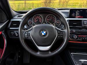 Black BMW 328 2014 in Vilnius, with an engine capacity of 2.00 L and mileage of 222 thousand km for 11700 €, photo 27 on AUTOMOTO.COM.LV