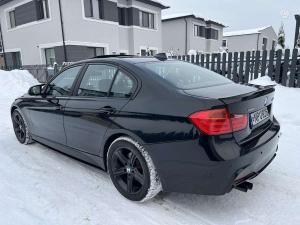 Melns BMW 328 2015 Viļņa, ar dzinēja tilpumu 2.00 L un nobraukumu 163 tūkst. km par 10300 €, foto 5 vietnē AUTOMOTO.COM.LV