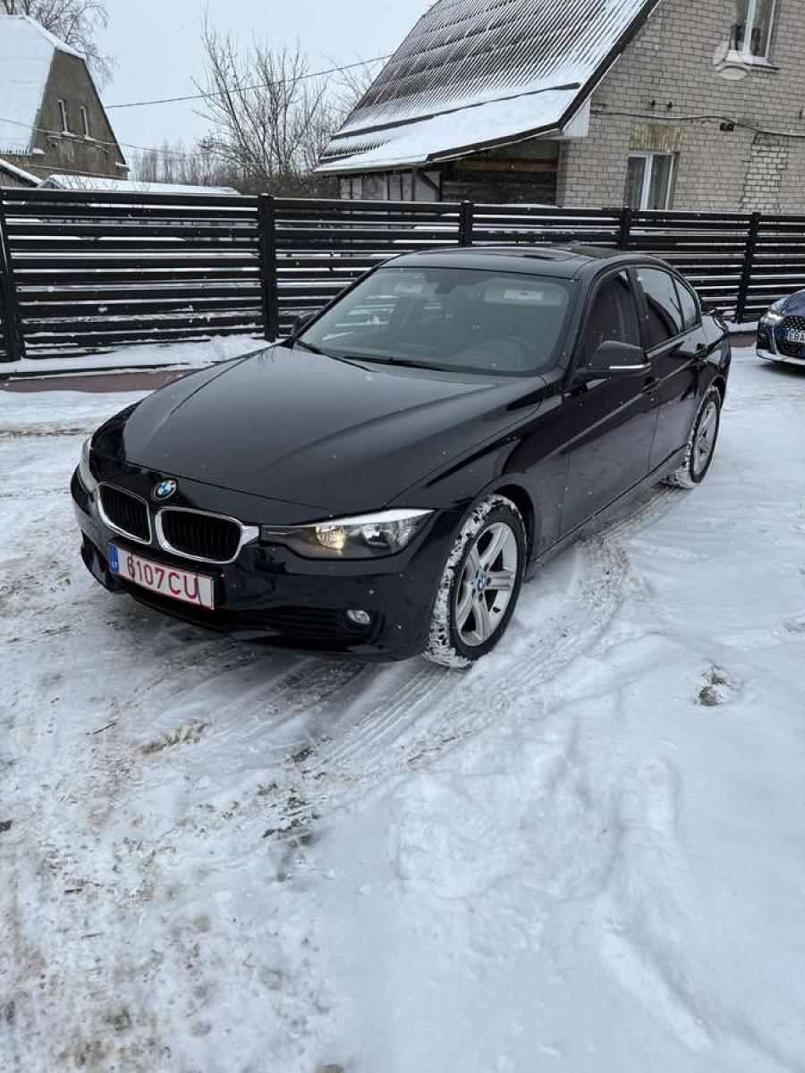 Black BMW 328 2015 in Siauliai, with an engine capacity of 2.00 L and mileage of 199 thousand km for 11500 €, photo 3 on AUTOMOTO.COM.LV