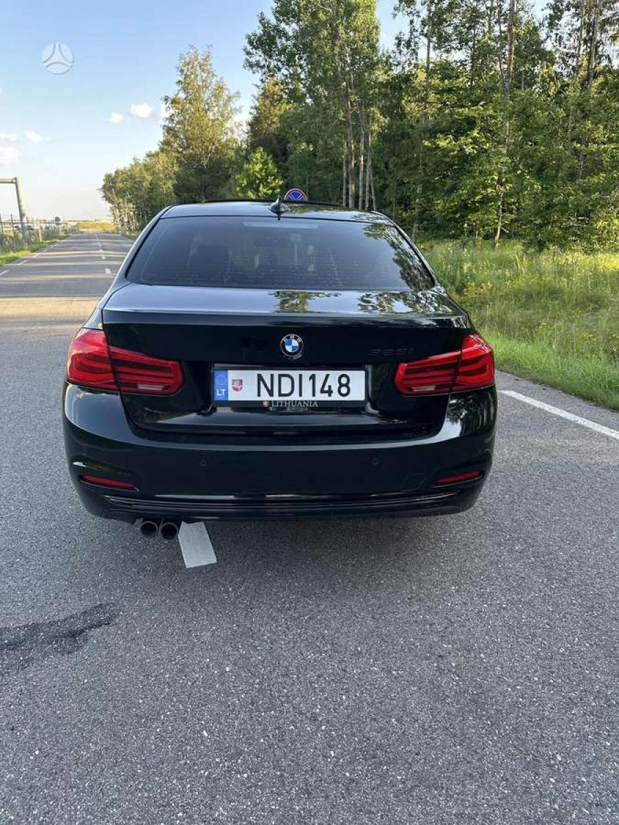 Black BMW 328 2016 in Kaunas, with an engine capacity of 2.00 L and mileage of 190 thousand km for 11799 €, photo 4 on AUTOMOTO.COM.LV