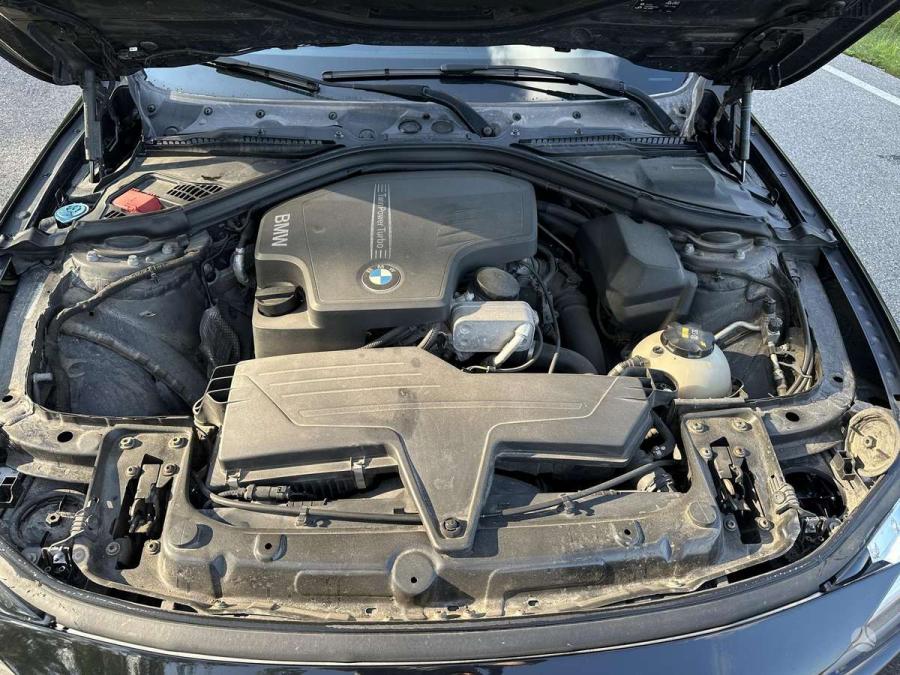 Black BMW 328 2016 in Kaunas, with an engine capacity of 2.00 L and mileage of 190 thousand km for 11799 €, photo 17 on AUTOMOTO.COM.LV