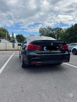 Black BMW 328 2016 in Kaunas, with an engine capacity of 2.00 L and mileage of 166 thousand km for 12000 €, photo 4 on AUTOMOTO.COM.LV