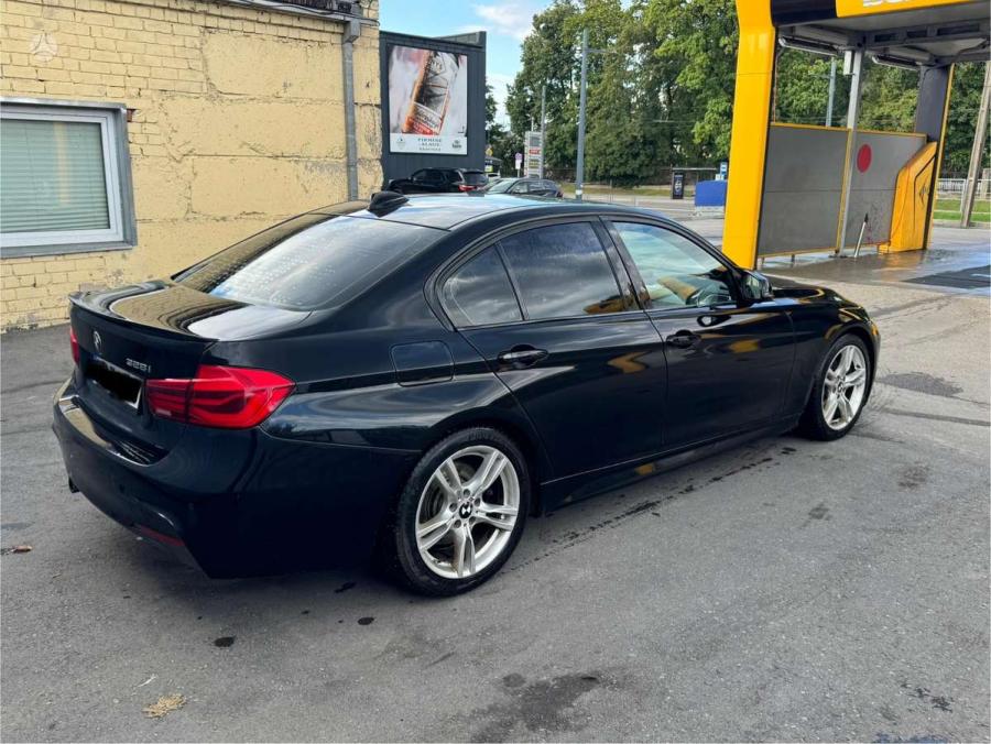 Black BMW 328 2016 in Kaunas, with an engine capacity of 2.00 L and mileage of 166 thousand km for 12000 €, photo 9 on AUTOMOTO.COM.LV