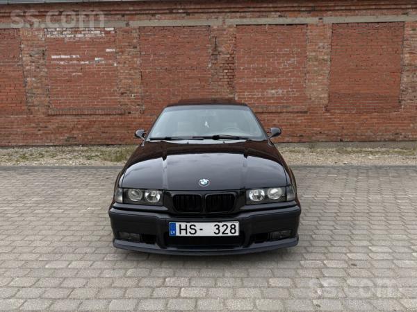 Черный БМВ 328 1998 в Цесис, объемом двигателя 2.80 л и пробегом 0 тыс. км за 7350 €, фото 2 на AUTOMOTO.COM.LV