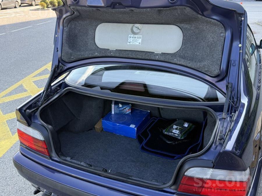 Blue BMW 328 1995 in Riga, with an engine capacity of 2.80 L and mileage of 178 thousand km for 6800 €, photo 14 on AUTOMOTO.COM.LV