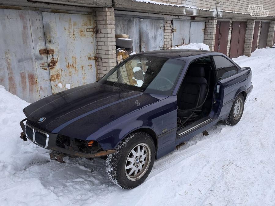 Blue BMW 328 1997 in Vilnius, with an engine capacity of 2.80 L and mileage of 250 thousand km for 500 €, photo 1 on AUTOMOTO.COM.LV