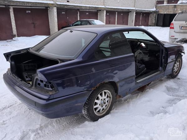 Blue BMW 328 1997 in Vilnius, with an engine capacity of 2.80 L and mileage of 250 thousand km for 500 €, photo 3 on AUTOMOTO.COM.LV