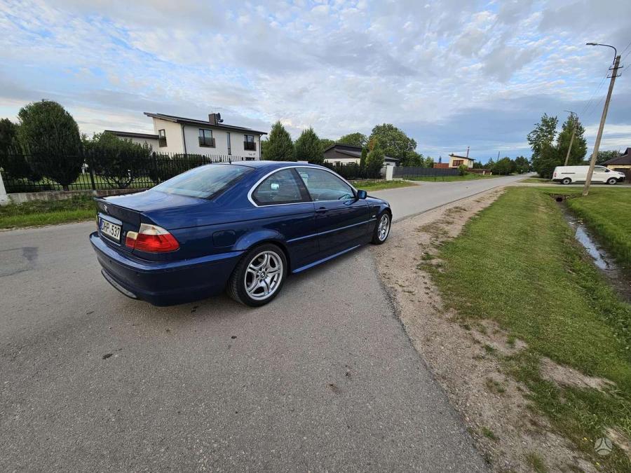 Blue BMW 328 1999 in Siauliai, with an engine capacity of 2.79 L and mileage of 290 thousand km for 4300 €, photo 8 on AUTOMOTO.COM.LV