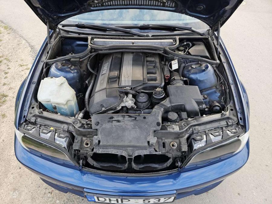 Blue BMW 328 1999 in Siauliai, with an engine capacity of 2.79 L and mileage of 290 thousand km for 4300 €, photo 22 on AUTOMOTO.COM.LV