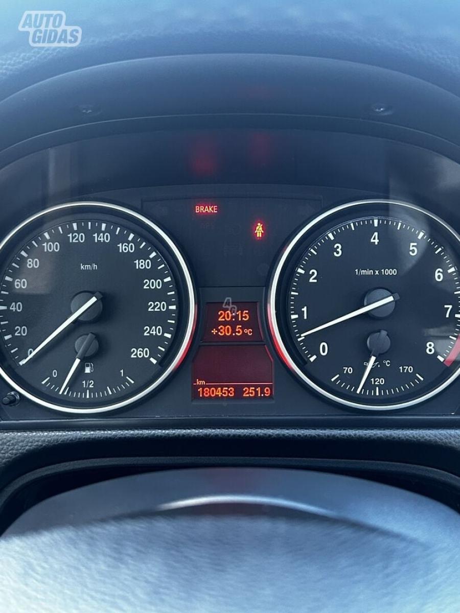 Blue BMW 328 2012 in Vilnius, with an engine capacity of 3.00 L and mileage of 180 thousand km for 7900 €, photo 14 on AUTOMOTO.COM.LV