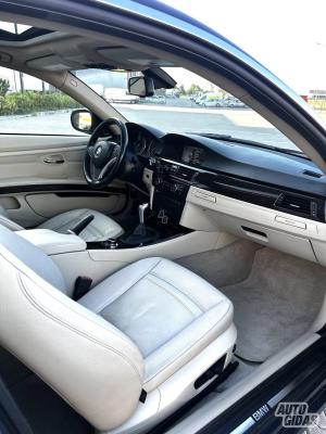 Blue BMW 328 2012 in Vilnius, with an engine capacity of 3.00 L and mileage of 180 thousand km for 7900 €, photo 8 on AUTOMOTO.COM.LV