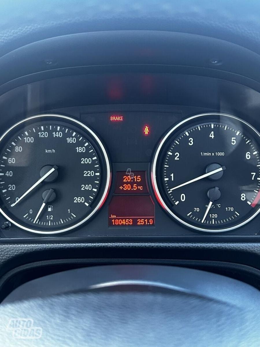 Blue BMW 328 2012 in Vilnius, with an engine capacity of 3.00 L and mileage of 180 thousand km for 7900 €, photo 14 on AUTOMOTO.COM.LV