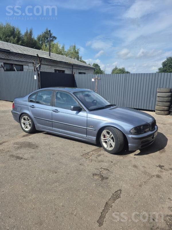Blue BMW 328 1998 in Talsi, with an engine capacity of 2.80 L and mileage of 454 thousand km for 2600 €, photo 1 on AUTOMOTO.COM.LV
