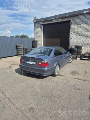 Blue BMW 328 1998 in Talsi, with an engine capacity of 2.80 L and mileage of 454 thousand km for 2600 €, photo 3 on AUTOMOTO.COM.LV
