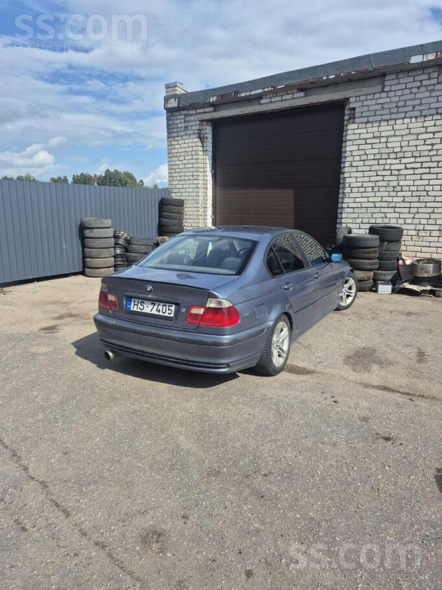 Blue BMW 328 1998 in Talsi, with an engine capacity of 2.80 L and mileage of 454 thousand km for 2600 €, photo 3 on AUTOMOTO.COM.LV