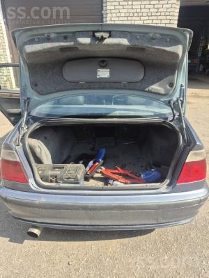 Blue BMW 328 1998 in Talsi, with an engine capacity of 2.80 L and mileage of 454 thousand km for 2600 €, photo 9 on AUTOMOTO.COM.LV