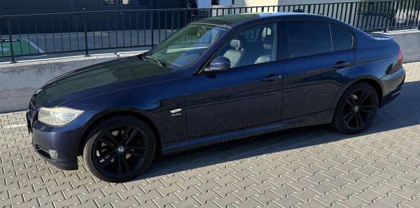 Blue BMW 328 2011 in Vilnius, with an engine capacity of 3.00 L and mileage of 272 thousand km for 5599 €, photo 6 on AUTOMOTO.COM.LV