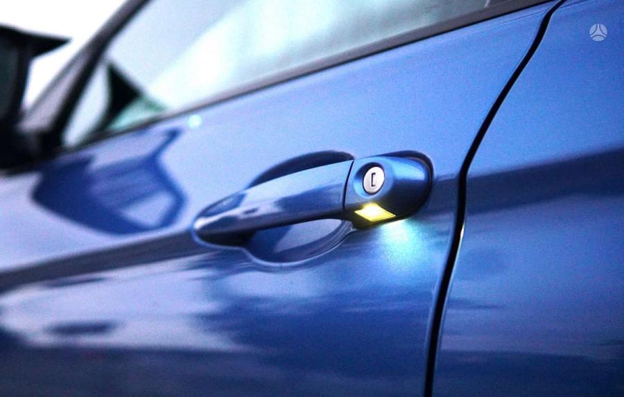 Blue BMW 328 2013 in Vilnius, with an engine capacity of 2.00 L and mileage of 180 thousand km for 11600 €, photo 14 on AUTOMOTO.COM.LV