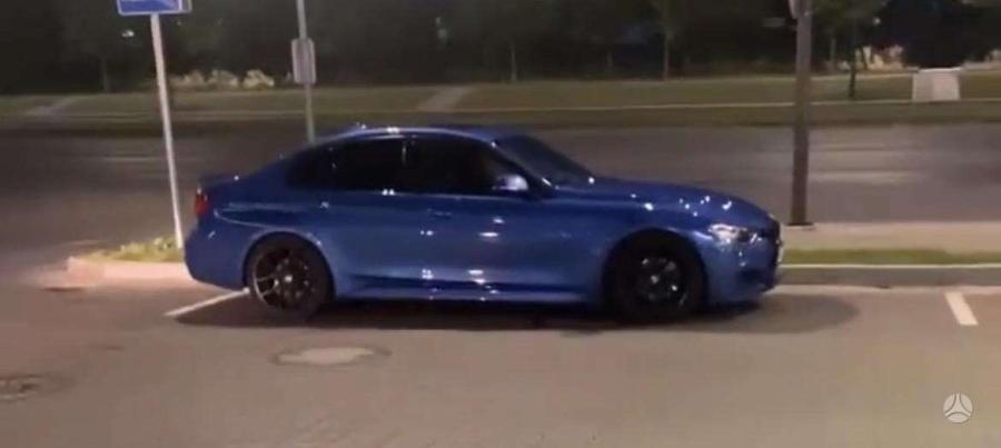Blue BMW 328 2014 in Kaunas, with an engine capacity of 2.00 L and mileage of 286 thousand km for 12000 €, photo 3 on AUTOMOTO.COM.LV