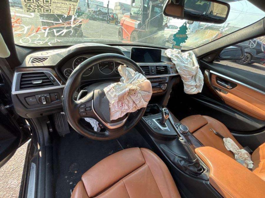 Zils BMW 328 2016 Klaipėda, ar dzinēja tilpumu 2.00 L un nobraukumu 208 tūkst. km par 5500 €, foto 9 vietnē AUTOMOTO.COM.LV