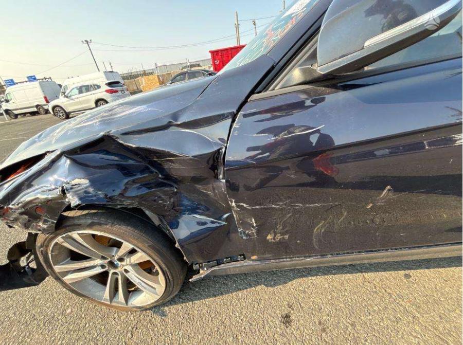 Zils BMW 328 2016 Klaipėda, ar dzinēja tilpumu 2.00 L un nobraukumu 208 tūkst. km par 5500 €, foto 11 vietnē AUTOMOTO.COM.LV
