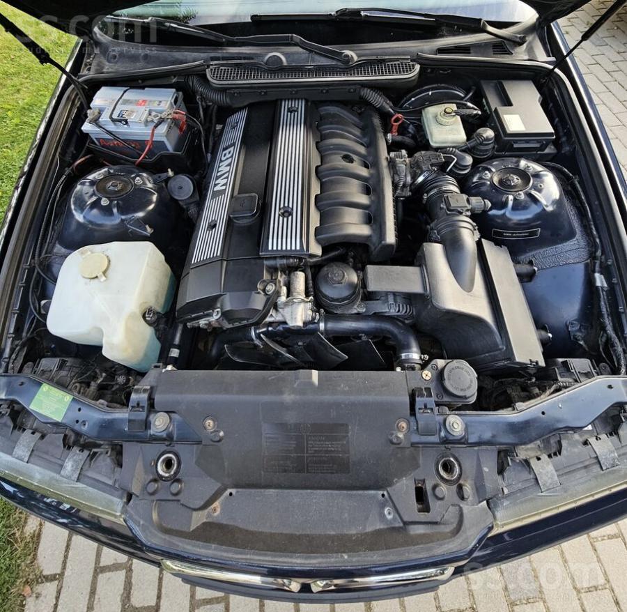 Zils BMW 328 1997 Rīga, ar dzinēja tilpumu 2.80 L un nobraukumu 300 tūkst. km par 5650 €, foto 12 vietnē AUTOMOTO.COM.LV