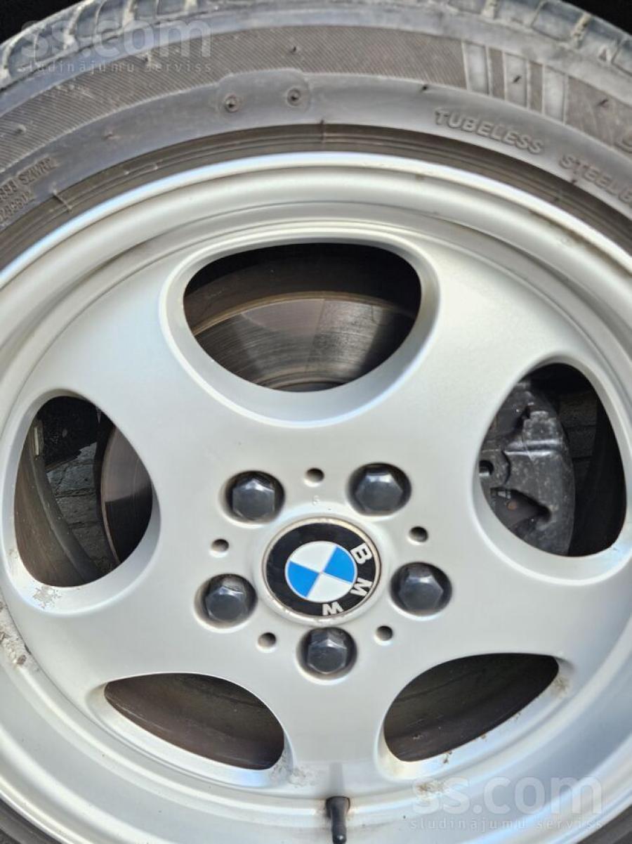 Zils BMW 328 1997 Rīga, ar dzinēja tilpumu 2.80 L un nobraukumu 300 tūkst. km par 5650 €, foto 16 vietnē AUTOMOTO.COM.LV