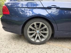 Blue BMW 328 2012 in Vilnius, with an engine capacity of 3.00 L and mileage of 247 thousand km for 7950 €, photo 16 on AUTOMOTO.COM.LV