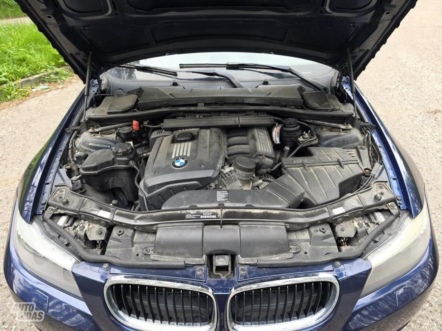 Blue BMW 328 2012 in Vilnius, with an engine capacity of 3.00 L and mileage of 247 thousand km for 7950 €, photo 14 on AUTOMOTO.COM.LV