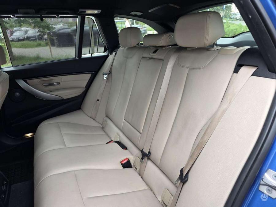 Zils BMW 328 2016 Viļņa, ar dzinēja tilpumu 2.00 L un nobraukumu 157 tūkst. km par 14500 €, foto 17 vietnē AUTOMOTO.COM.LV
