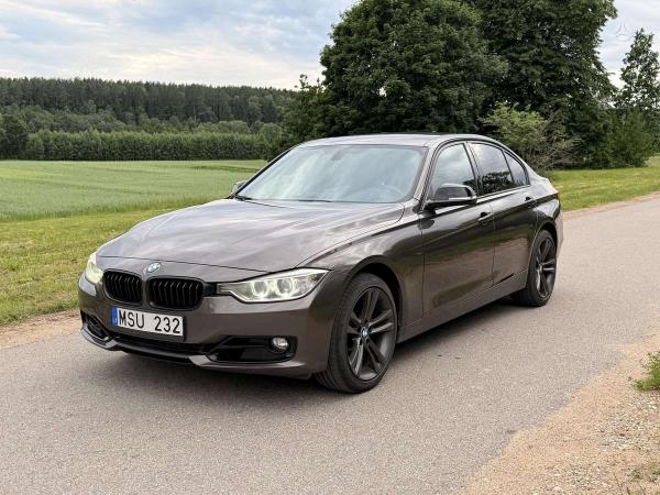 Brown BMW 328 2013 in Kaunas, with an engine capacity of 2.00 L and mileage of 276 thousand km for 10250 €, photo 2 on AUTOMOTO.COM.LV