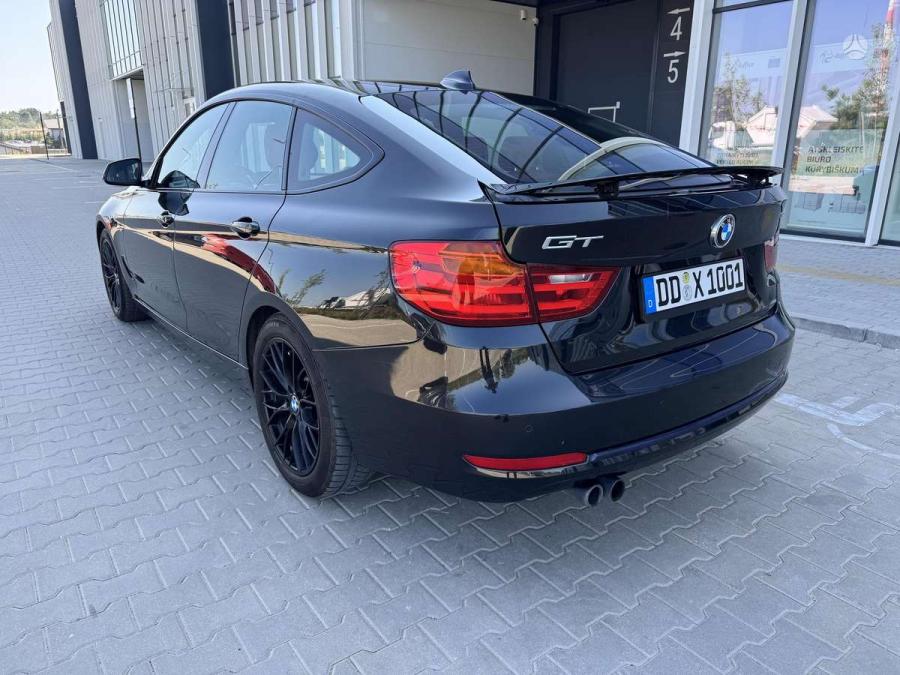 Melns BMW 328 Gran Turismo 2014 Viļņa, ar dzinēja tilpumu 2.00 L un nobraukumu 290 tūkst. km par 9500 €, foto 8 vietnē AUTOMOTO.COM.LV