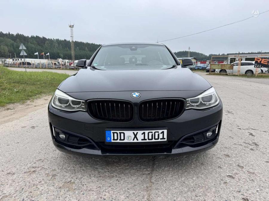 Black BMW 328 Gran Turismo 2014 in Vilnius, with an engine capacity of 2.00 L and mileage of 289 thousand km for 9300 €, photo 3 on AUTOMOTO.COM.LV