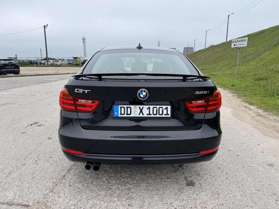 Black BMW 328 Gran Turismo 2014 in Vilnius, with an engine capacity of 2.00 L and mileage of 289 thousand km for 9300 €, photo 7 on AUTOMOTO.COM.LV