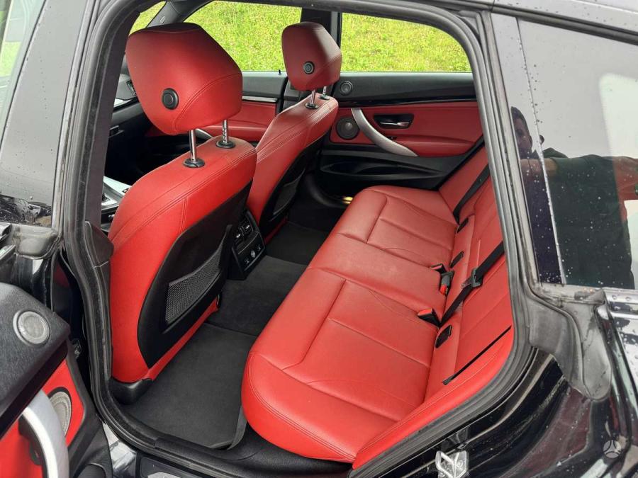 Black BMW 328 Gran Turismo 2014 in Vilnius, with an engine capacity of 2.00 L and mileage of 289 thousand km for 9300 €, photo 11 on AUTOMOTO.COM.LV
