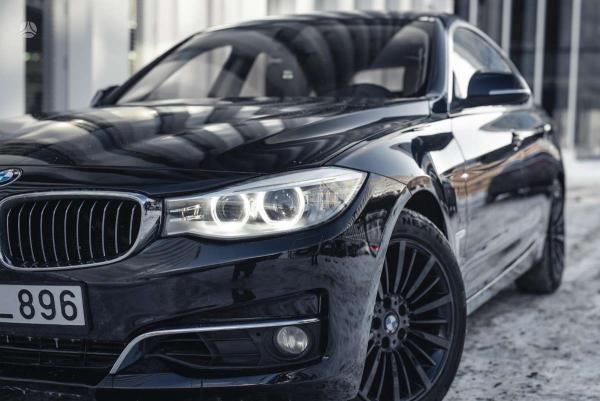 Black BMW 328 Gran Turismo 2014 in Vilnius, with an engine capacity of 2.00 L and mileage of 157 thousand km for 11900 €, photo 6 on AUTOMOTO.COM.LV