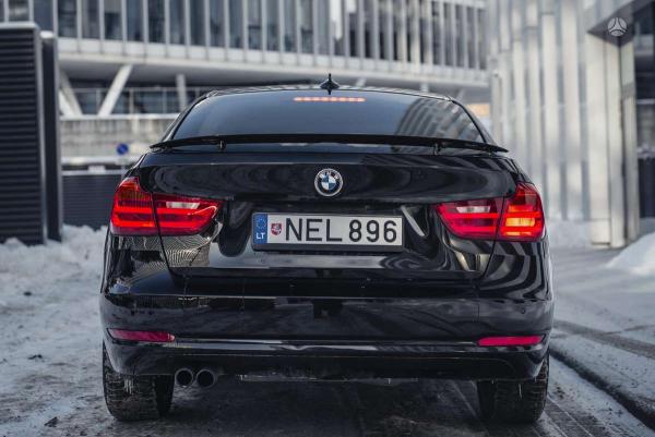 Black BMW 328 Gran Turismo 2014 in Vilnius, with an engine capacity of 2.00 L and mileage of 157 thousand km for 11900 €, photo 8 on AUTOMOTO.COM.LV